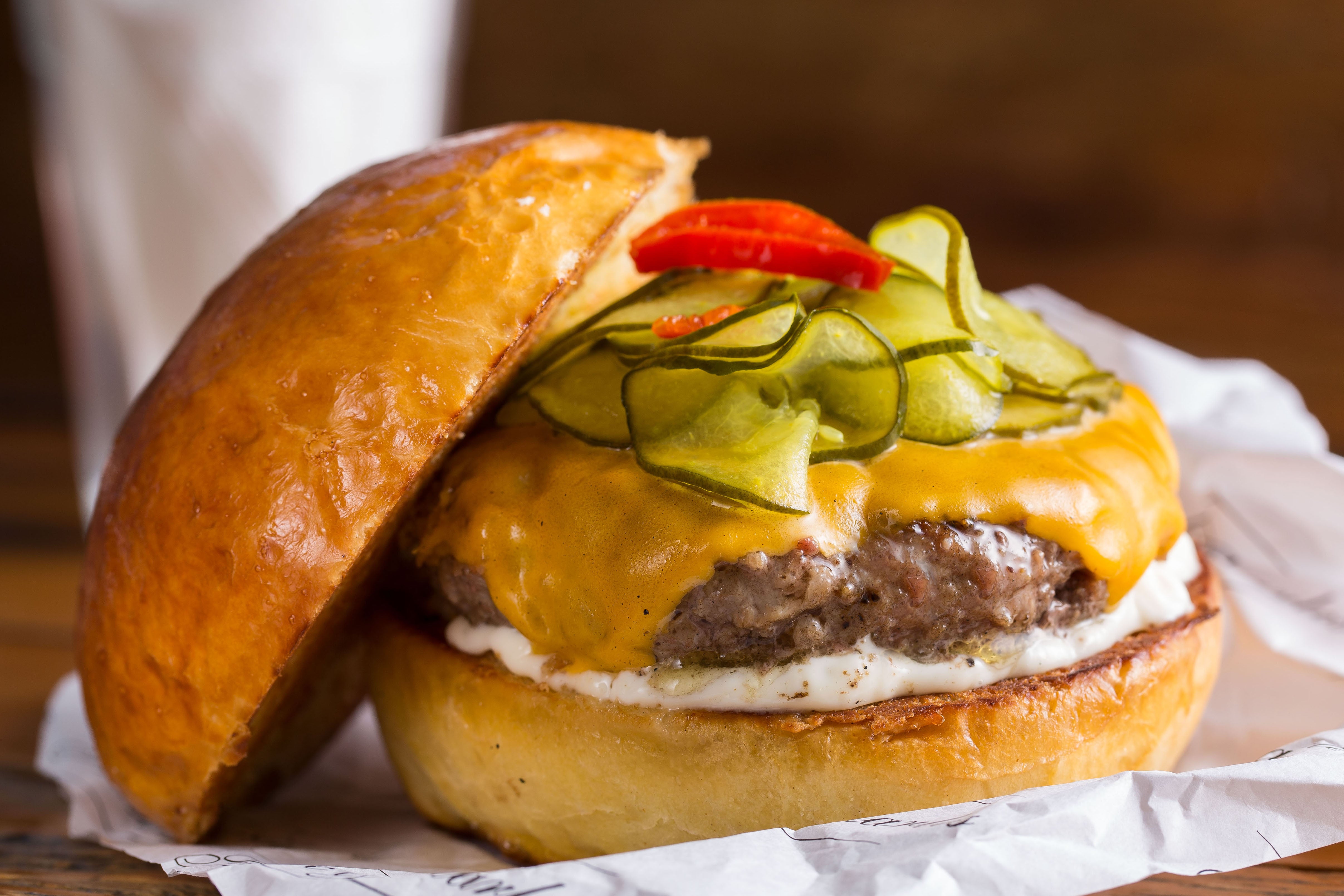 Frank & Charles faz evento para comemorar aniversário de 3 anos | Guia ...