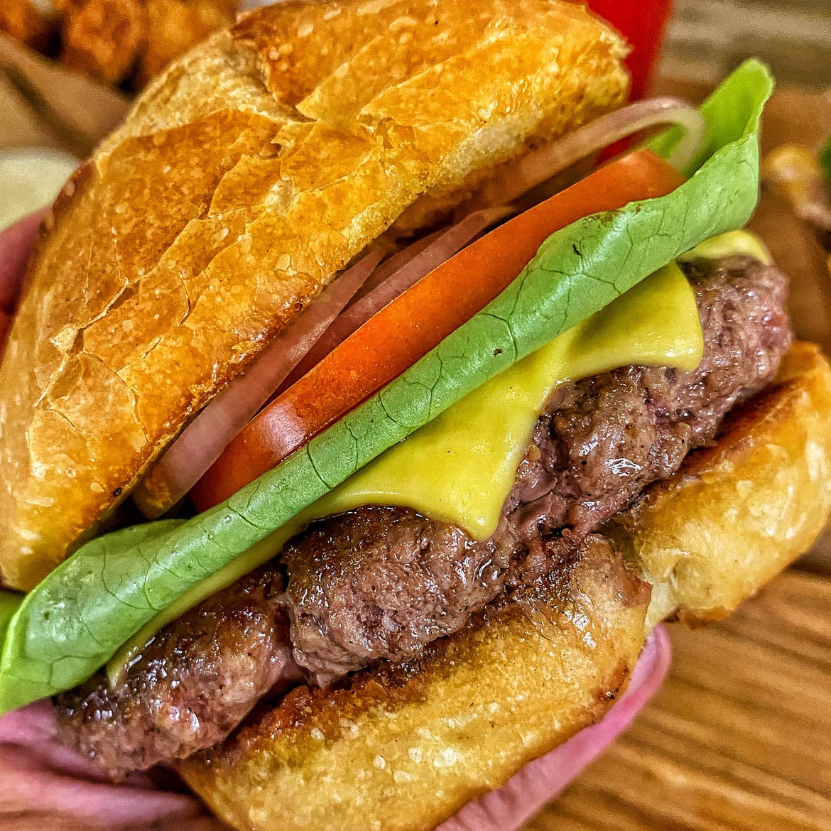 Hideout Burger & Beer | Guia do Hambúrguer - O maior site especializado ...